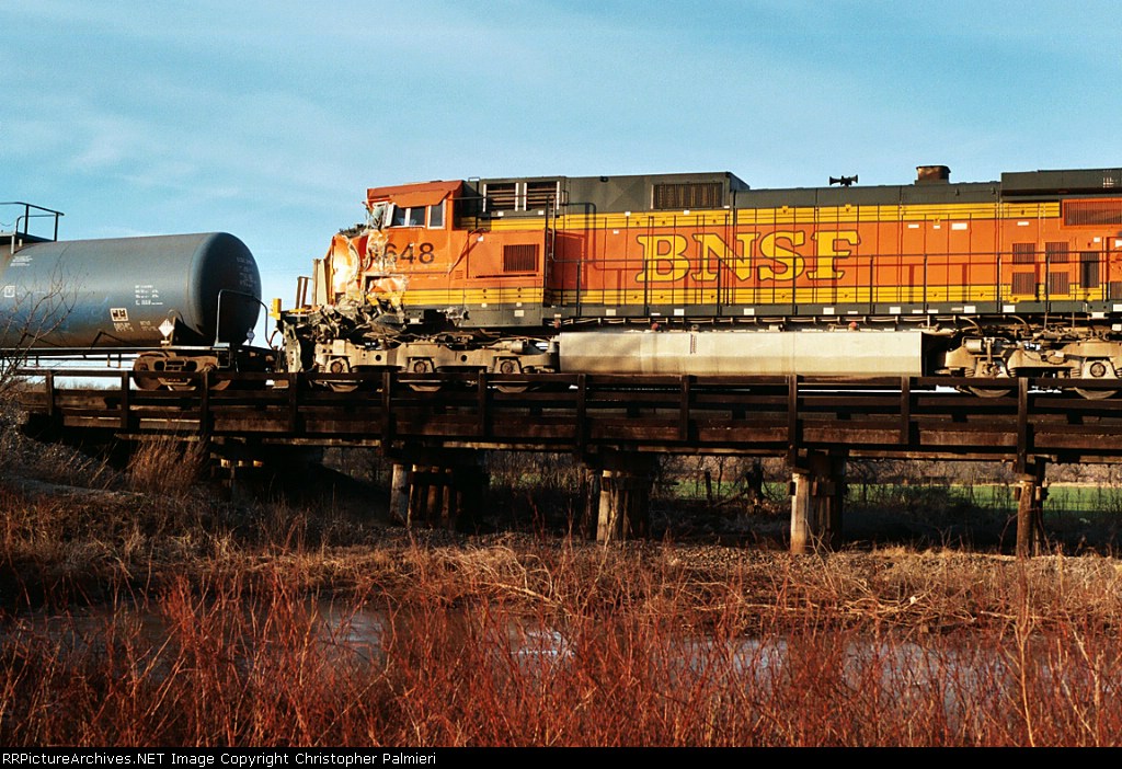 BNSF 4648 Wrecked